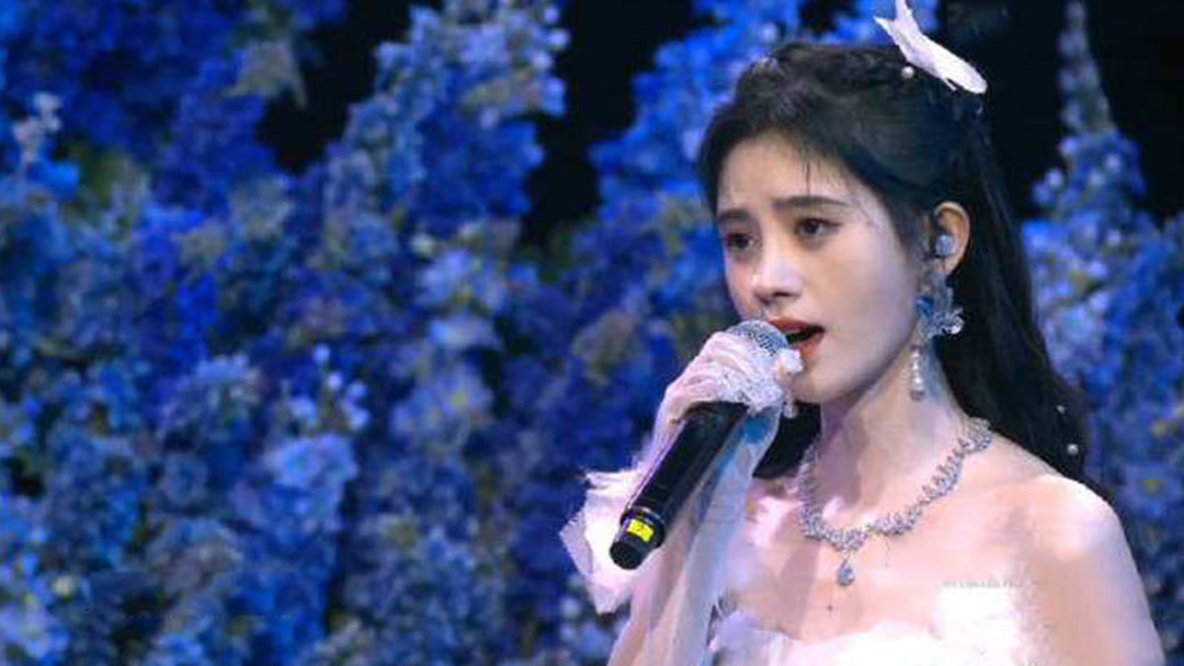 鞠婧祎太美了，现场演唱《古画》太“仙”了，一开口全场都沸腾了