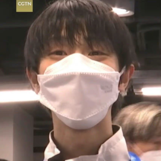 哔哔哔哔哔芭娜娜 