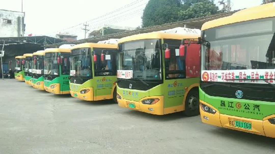 纯电动公交车,一个月的充电费是多少呢?是一辆宝马轿车的钱 !