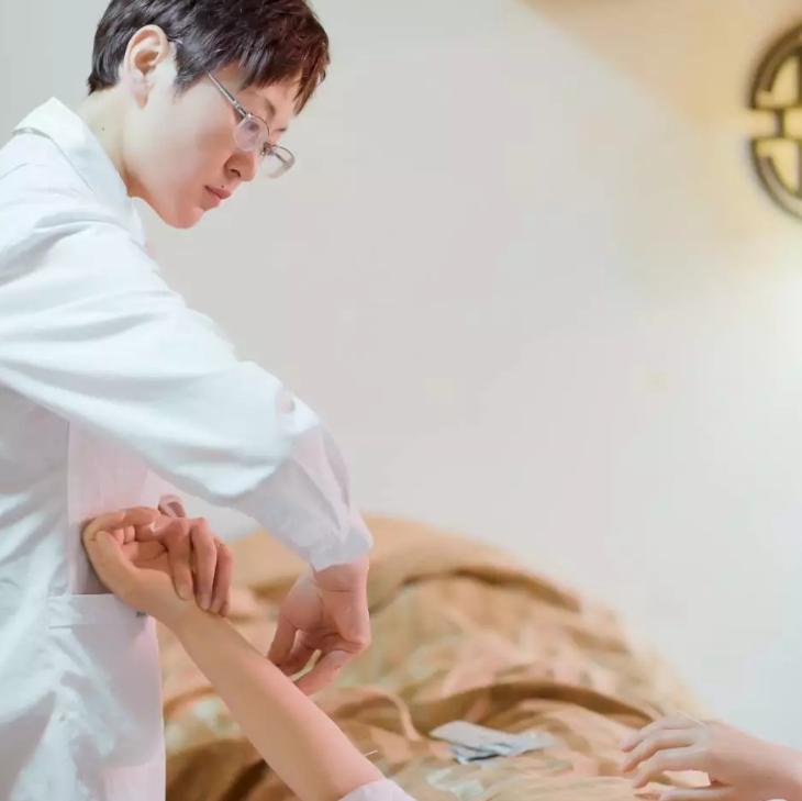 舒卿智慧中医 