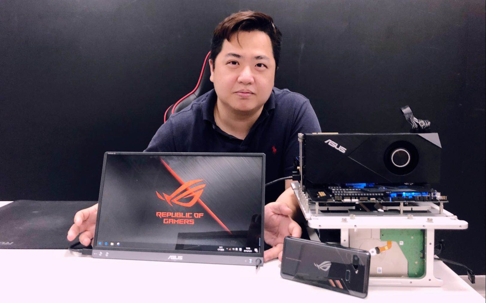 【023期】轻到没朋友的TypeC便携显示器