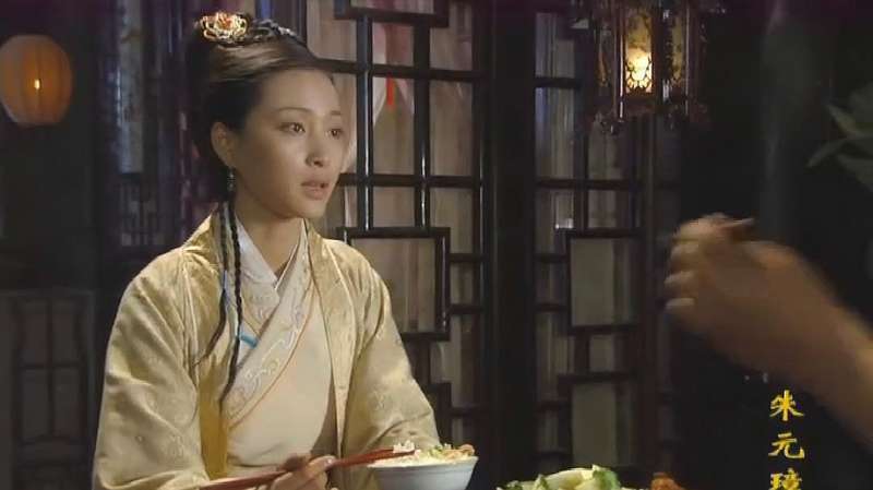 朱元璋:二虎的俸禄增长了一倍,媳妇问他,这是怎么回事?