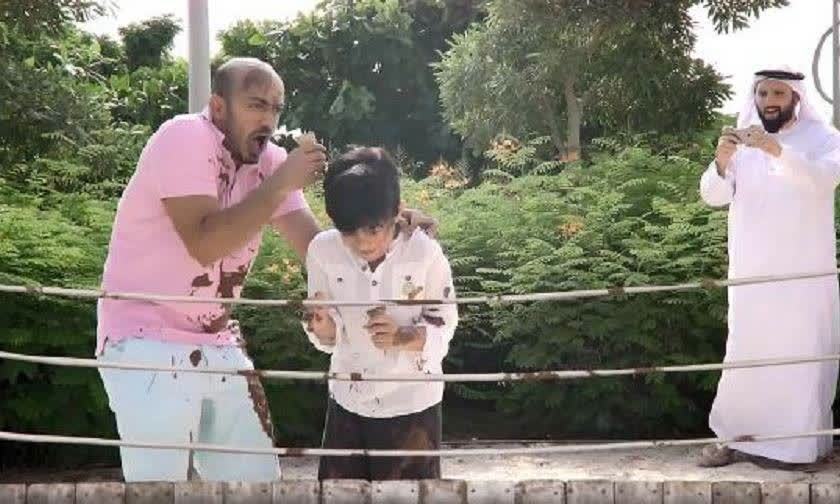 河马吃坏东西拉肚子,场面极度失控,下一秒请憋住别笑