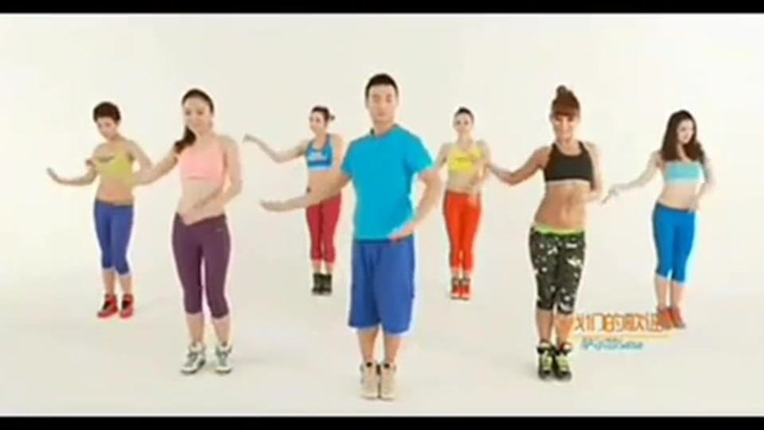 凤凰传奇广场舞最炫民族风教学视频.﹌"L.`