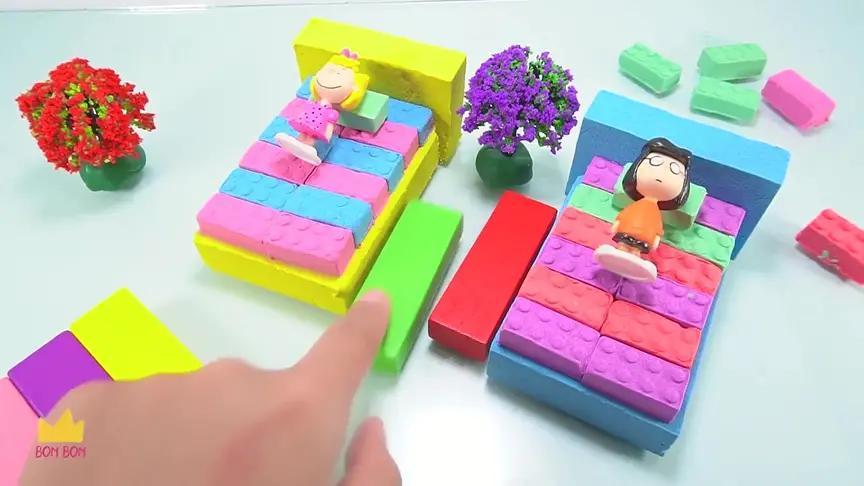 益智动画,用太空沙手工diy搭建七彩家具模型