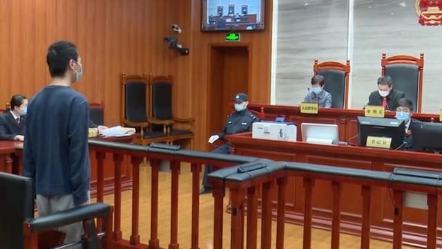 判刑10年!上海一房屋中介沉迷赌博,私吞客户购房款...