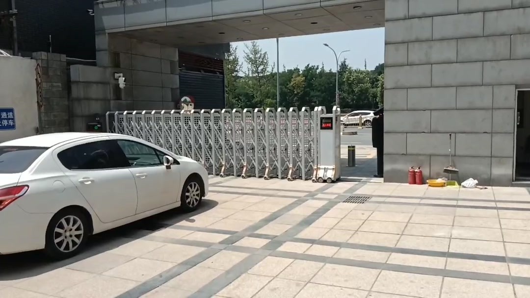 【恒泊智能】单位、学校、企业、工厂电动门电动伸缩门