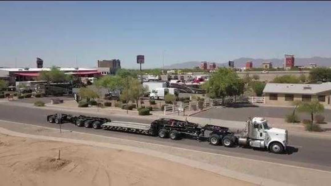 Aspen公司的65吨狼狈式低平板半挂车