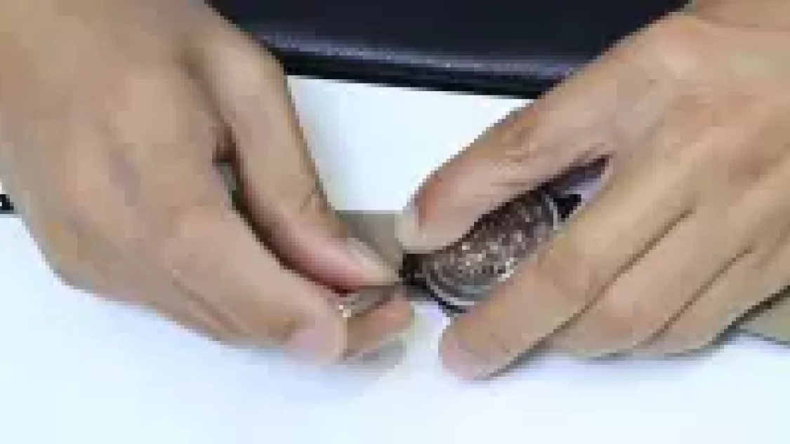 飞亚达皮表带拆卸安装方法