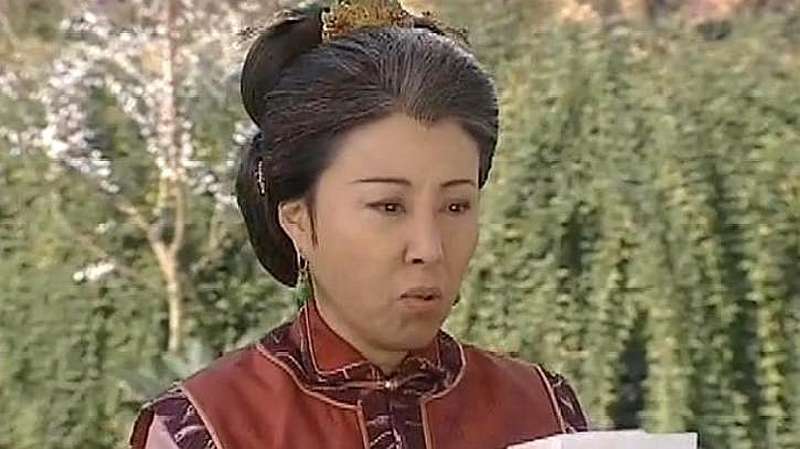 管家送来一封信,老夫人看后当场发怒,并且放出这句话