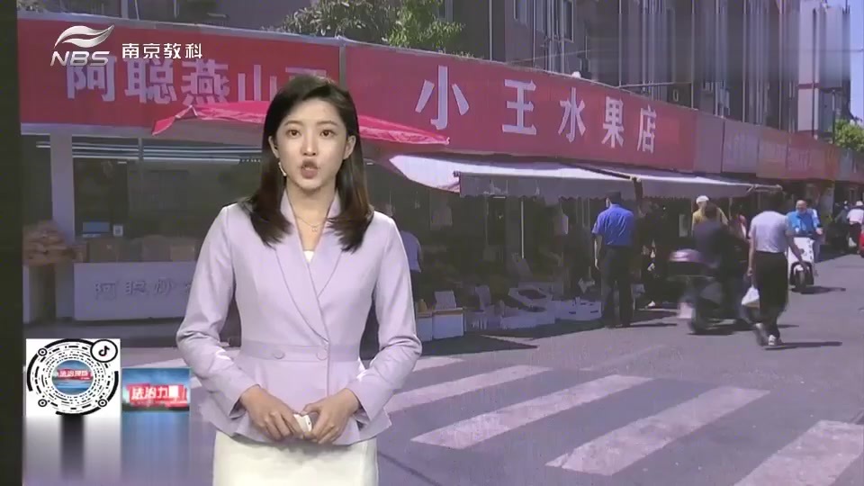 城管行:玄武城管落实疫情防控不误城市管理