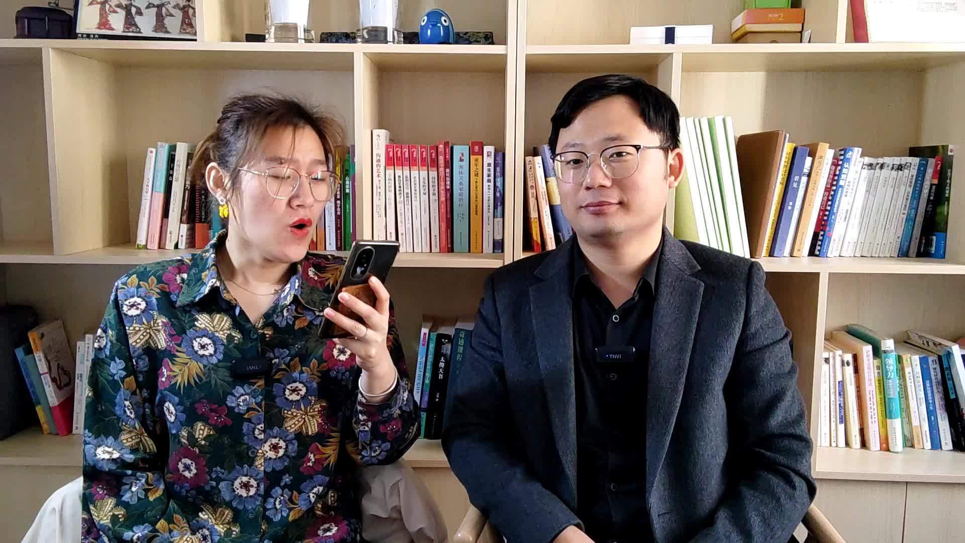 一个努力上进,一个想依赖对方,俩人对婚姻的看法不一致怎么办?