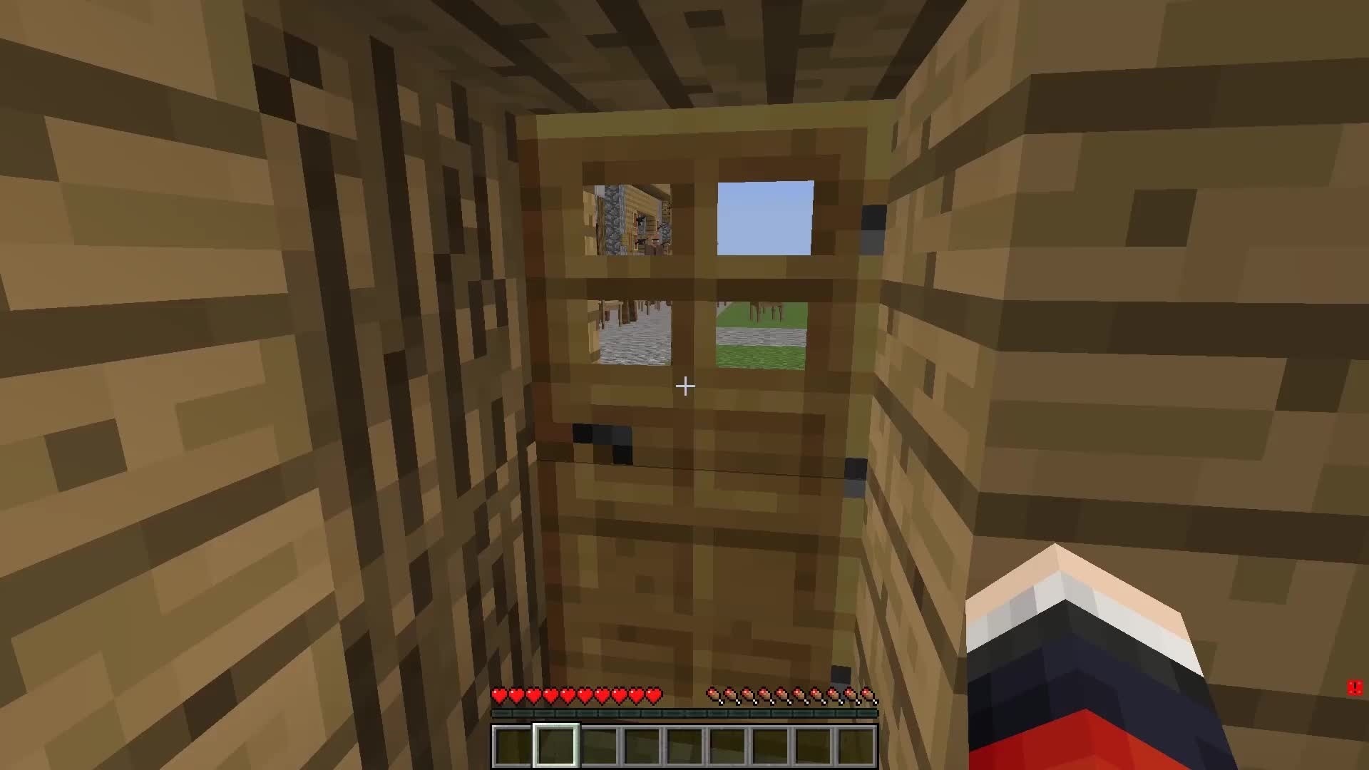 MC我的世界:在雕像里面建家是什么感觉?坏蛋都要来抢我的房子