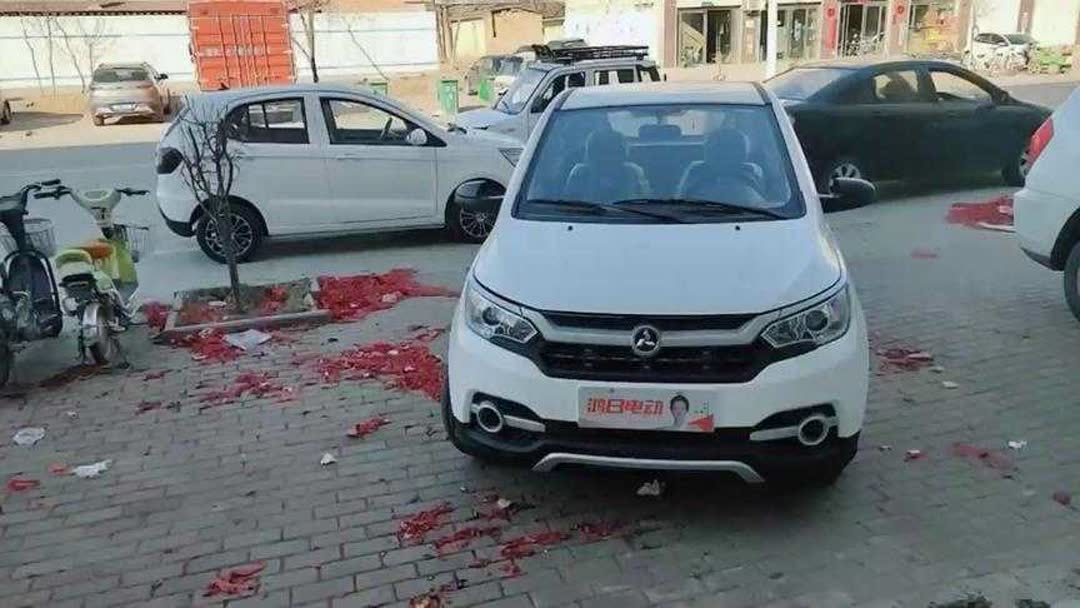 2021年 二大爷买的电动四轮车 经济适用