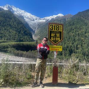 爱唱歌的旅行者 