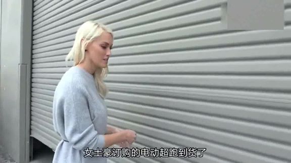 世界最快超跑,打开卷帘门之后,我真想把我的法拉利砸了没法比!