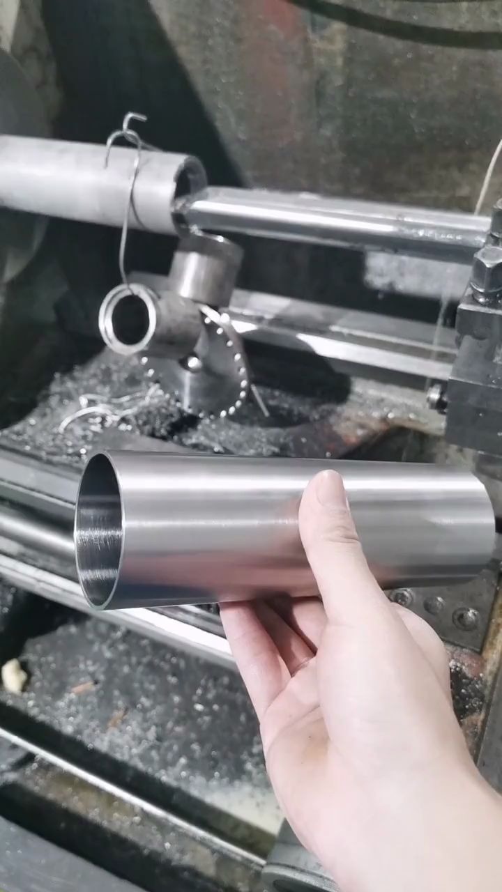 两件活车完内孔一块抛光