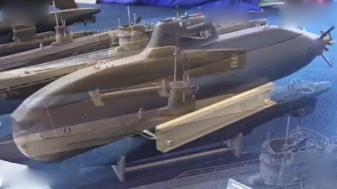 RC遥控潜水艇模型