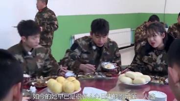 杨紫质问苏有朋:小燕子本名是什么黄晓明下意识的一句话,太逗