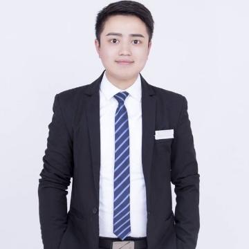 汽车咨询师小李 