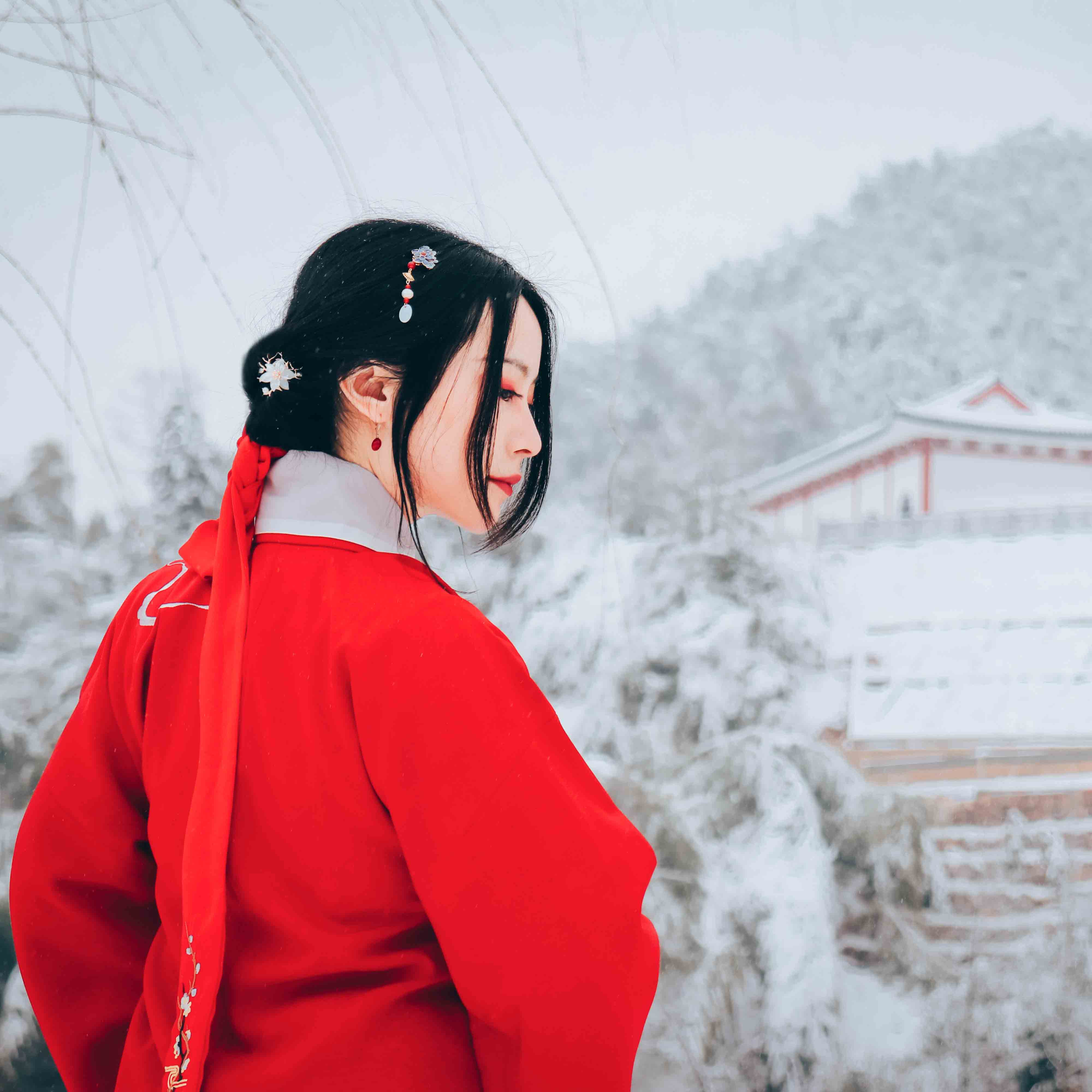 在欧洲的小玲仙儿 
