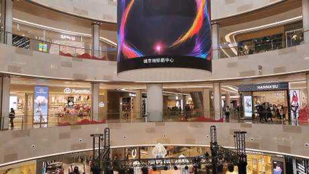 实拍无锡最大的单体商业综合体