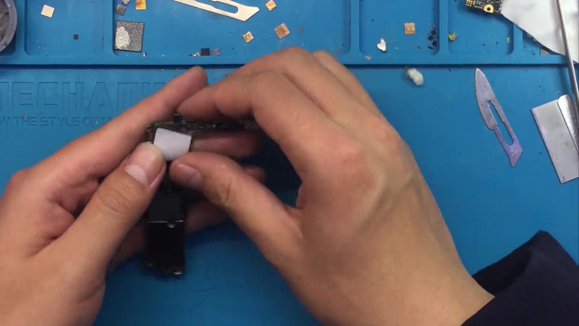 Iphone7无服务通病,你的手机中招了吗?