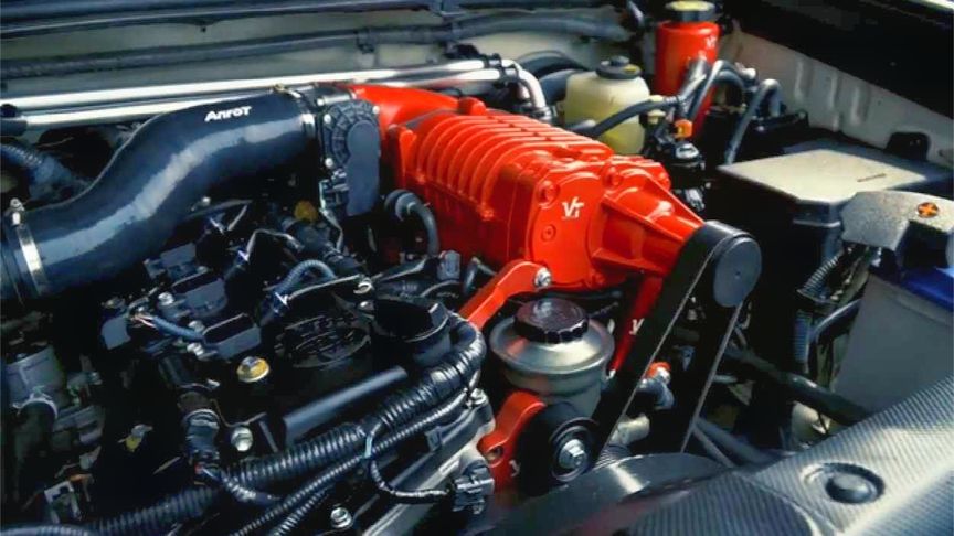 霸道和途乐安装VT双螺杆机械增压后!