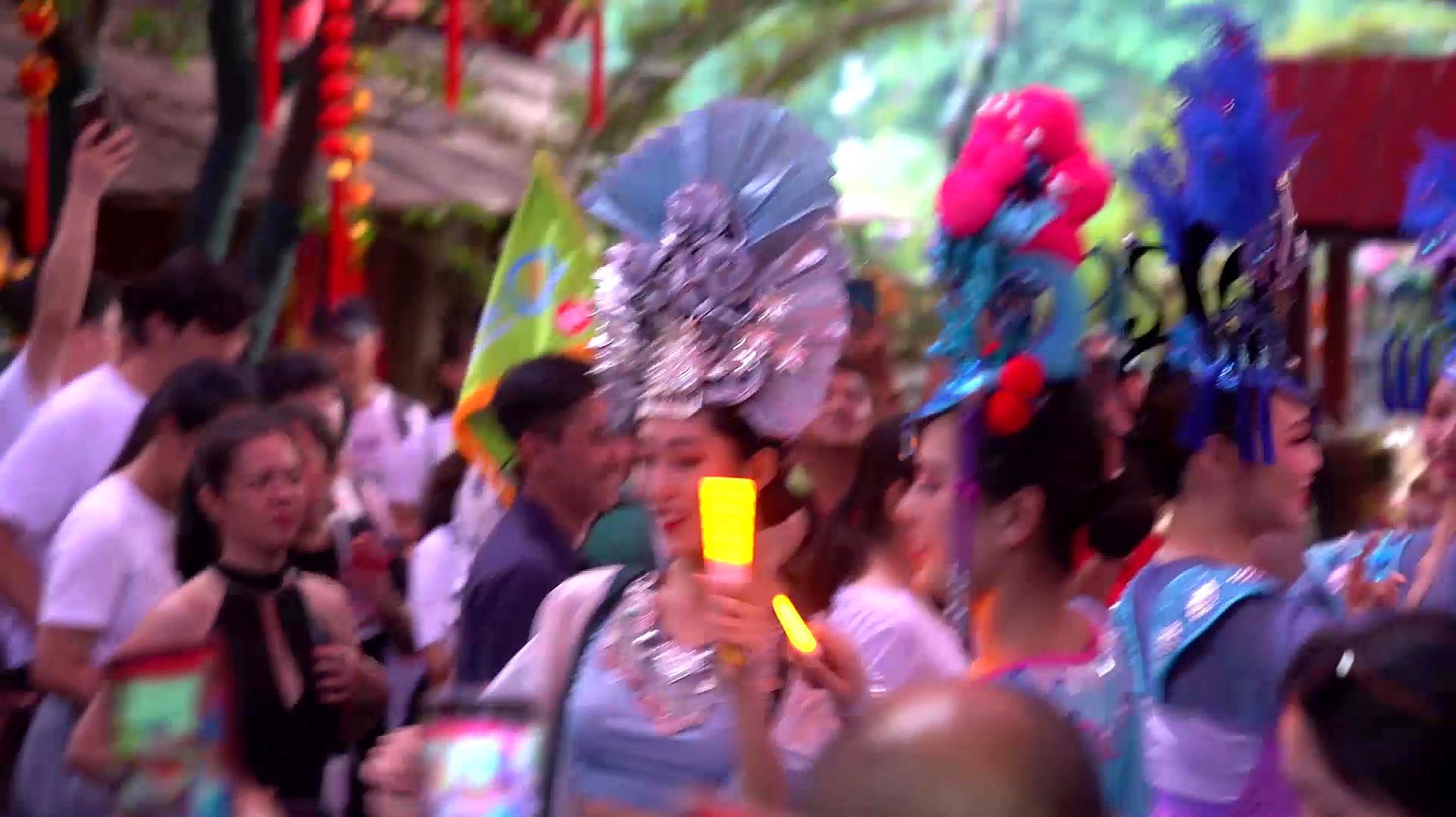 张家界这样玩才地道,17秒带你感受千年时光