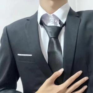 阿泽负债前行 