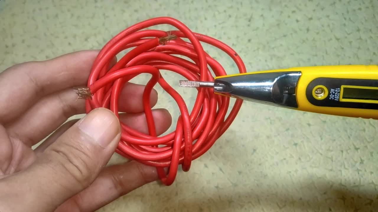 电笔怎么查断线?学会以后才发现,比万用表都好用,可算长见识了