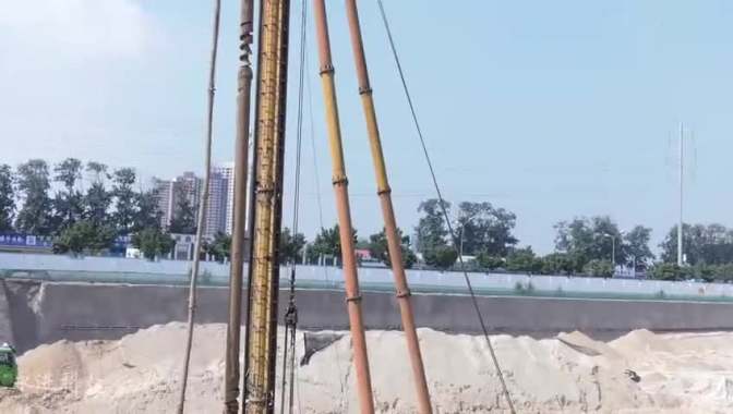 干作业成孔灌注桩