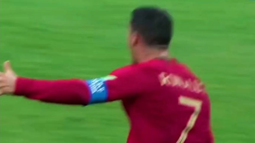 2018年世界杯,c罗一人扛起整支葡萄牙队。#经典之战#足球