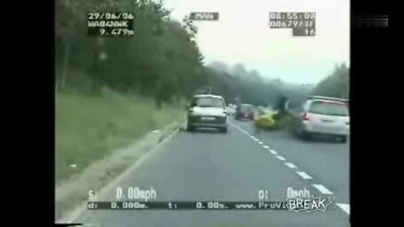 疯狂的撞车事故集锦