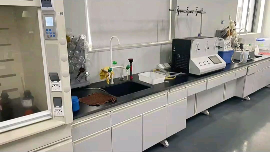 二氧化硫蒸馏仪也叫全玻璃充氮蒸馏器,适用于食品和药材二氧化硫...