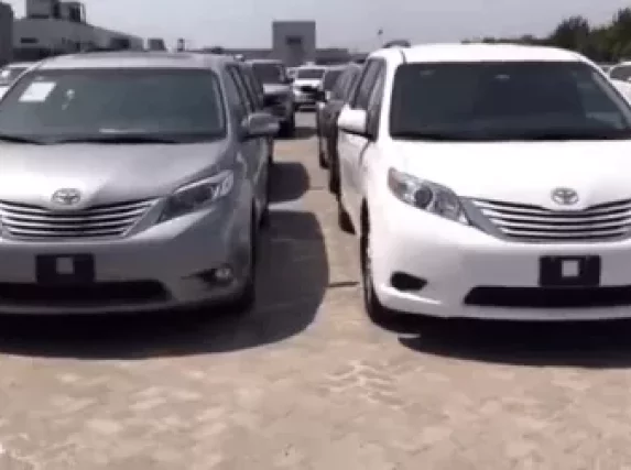 38万起售丰田塞纳商务车 欧洲家庭首选MPV