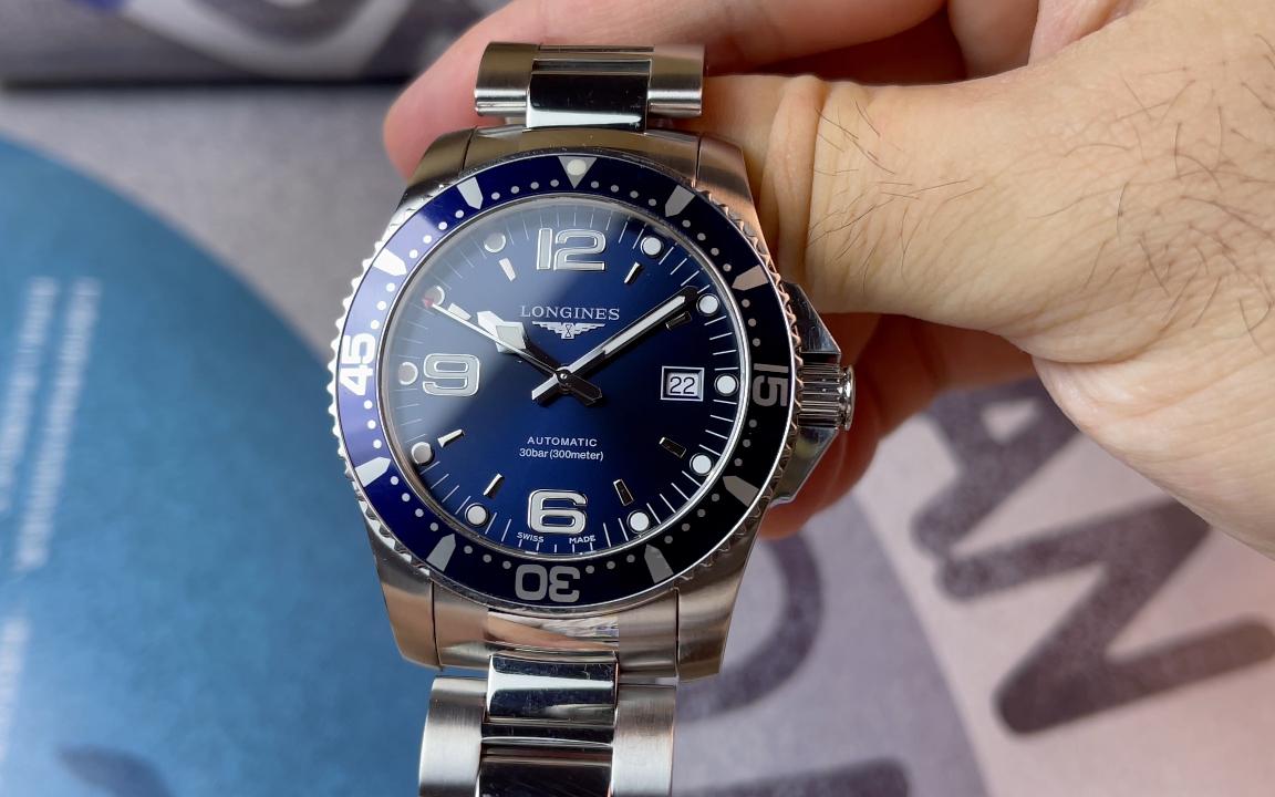 浪琴康卡斯潜水机械腕表