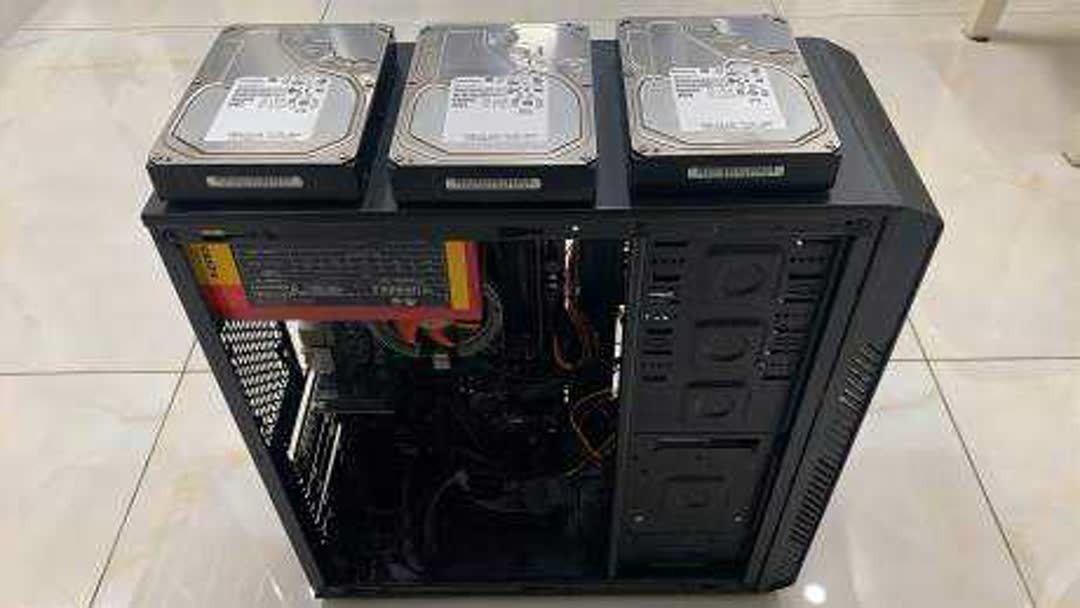 硬盘挖矿怎么挖能不能赚钱，看看85后小伙已经拆矿机卖硬件止损了