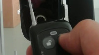 玻璃门指纹密码锁,如何与遥控器相连接
