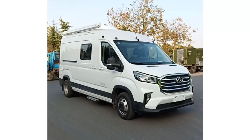 上汽大通V90自行式B型房车
