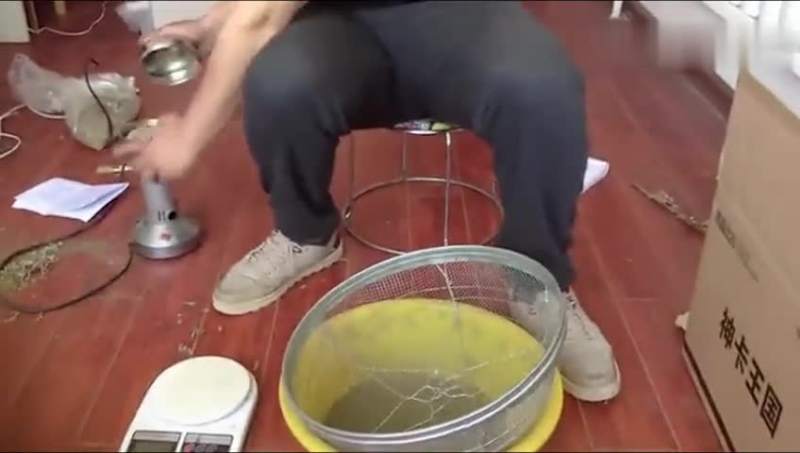 口袋艾灸纯艾叶加工艾绒过程