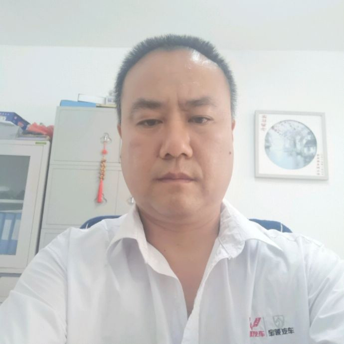华华聊车E1h1E 