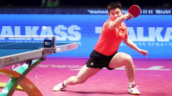 地表最强12人:许昕vs樊振东酷似神仙打架,小胖决胜这球太厉害了