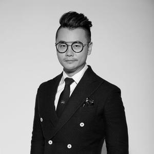 著名设计师吴巍 