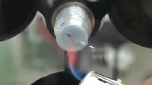 十秒钟修复破碎的玻璃,破镜重圆这句话原来是真的,长见识了