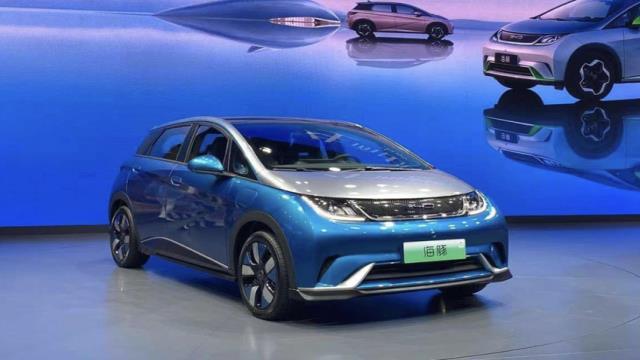 比亚迪海豚正式上市 售价区间9.38-12.18万元/最大续航405km