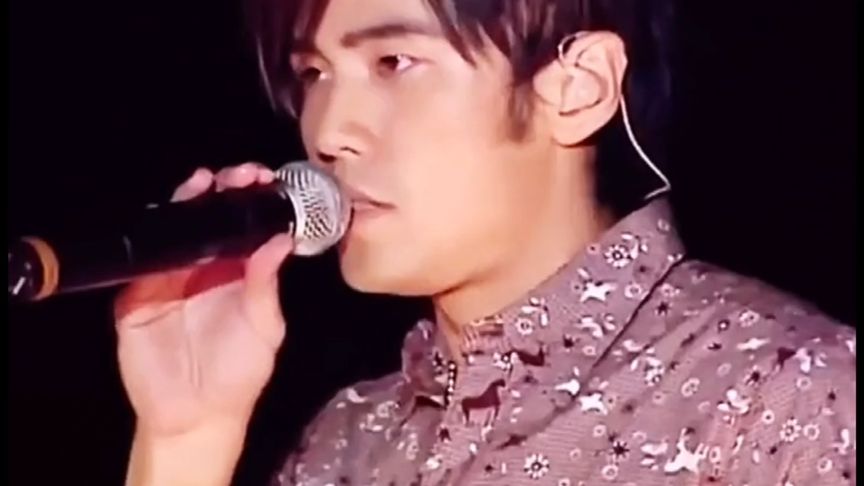 回忆!周杰伦2004无与伦比演唱会 《外婆》