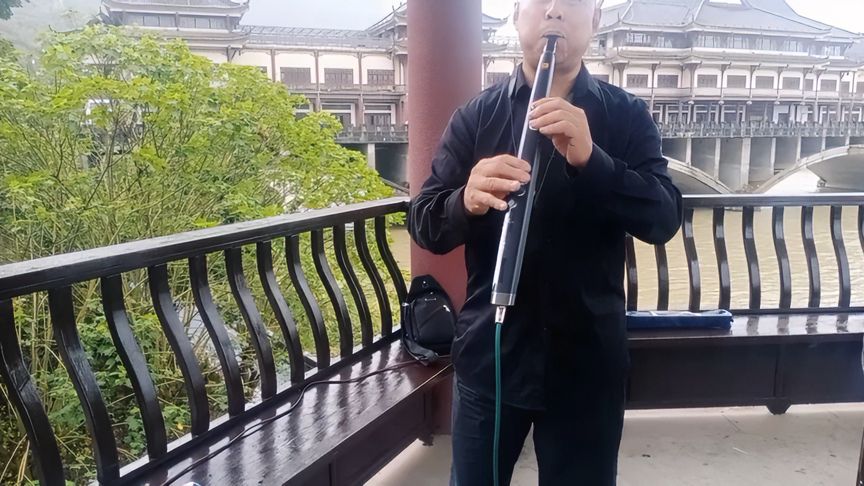 国产新品锣钹R1电吹管为用户展示管内1号音色曲笛,很喜欢的笛声