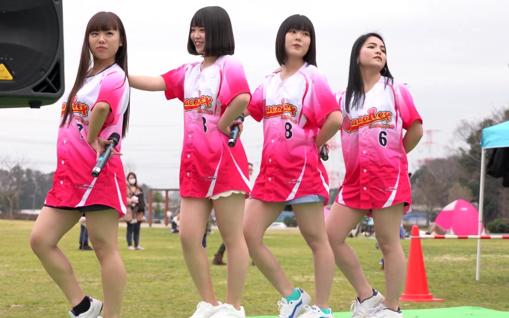 日本女团日常演出:Graco Rex 候補生 偶像 雪奈「Shiroi Snow Festa ...