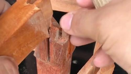 传统的榫卯结构,红木家具的灵魂精髓,值得外国人学习